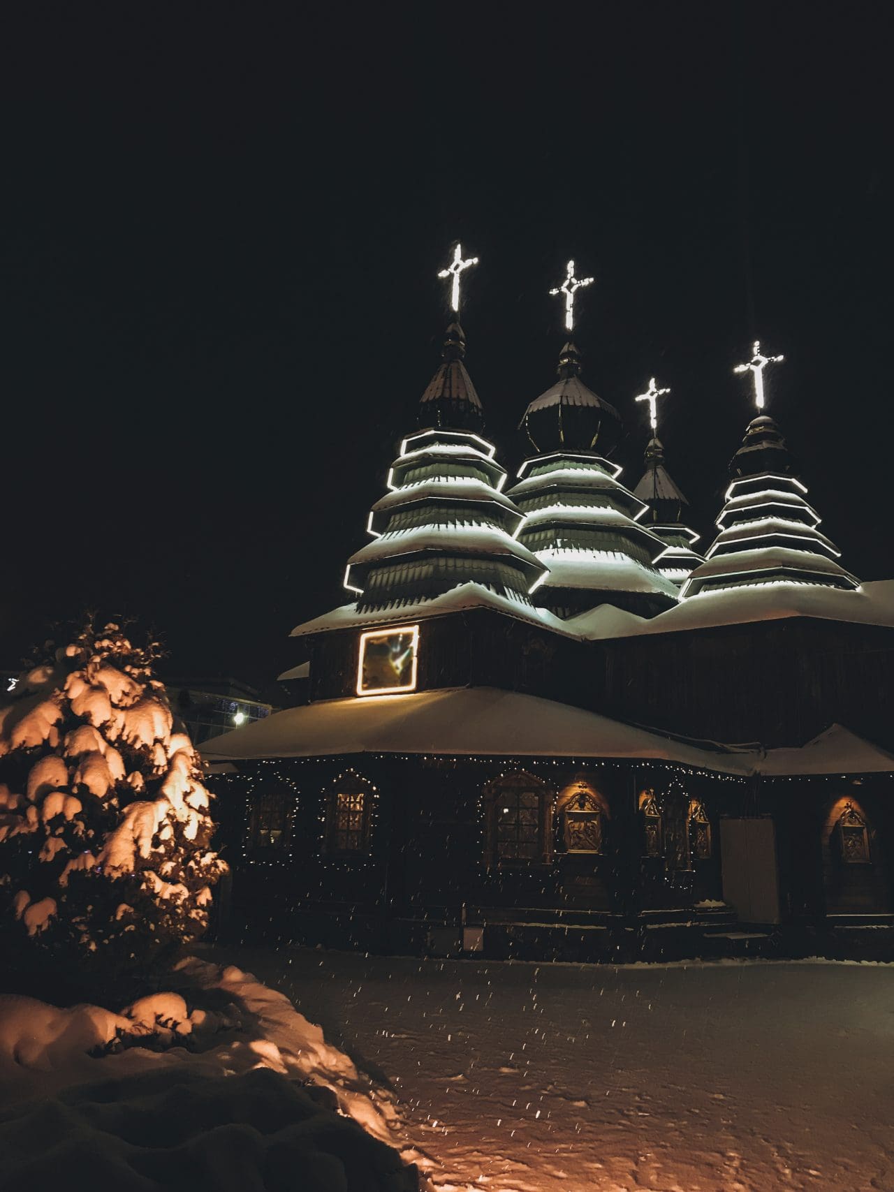 Avoid Your Pipes Freezing Over This Winter | The Church Heating Specialists